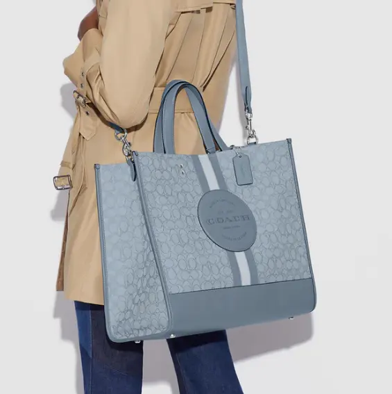 Coach Outlet Dempsey 老花托特包 - DealAM.com [Expired]